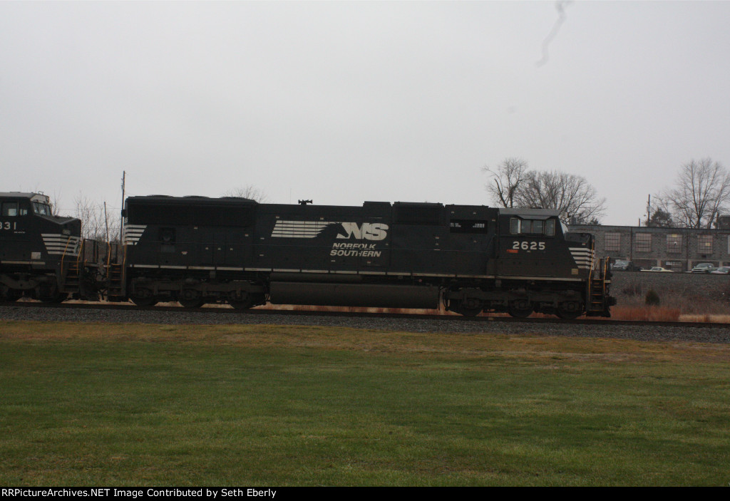 NS 2625 SD70M on 21J